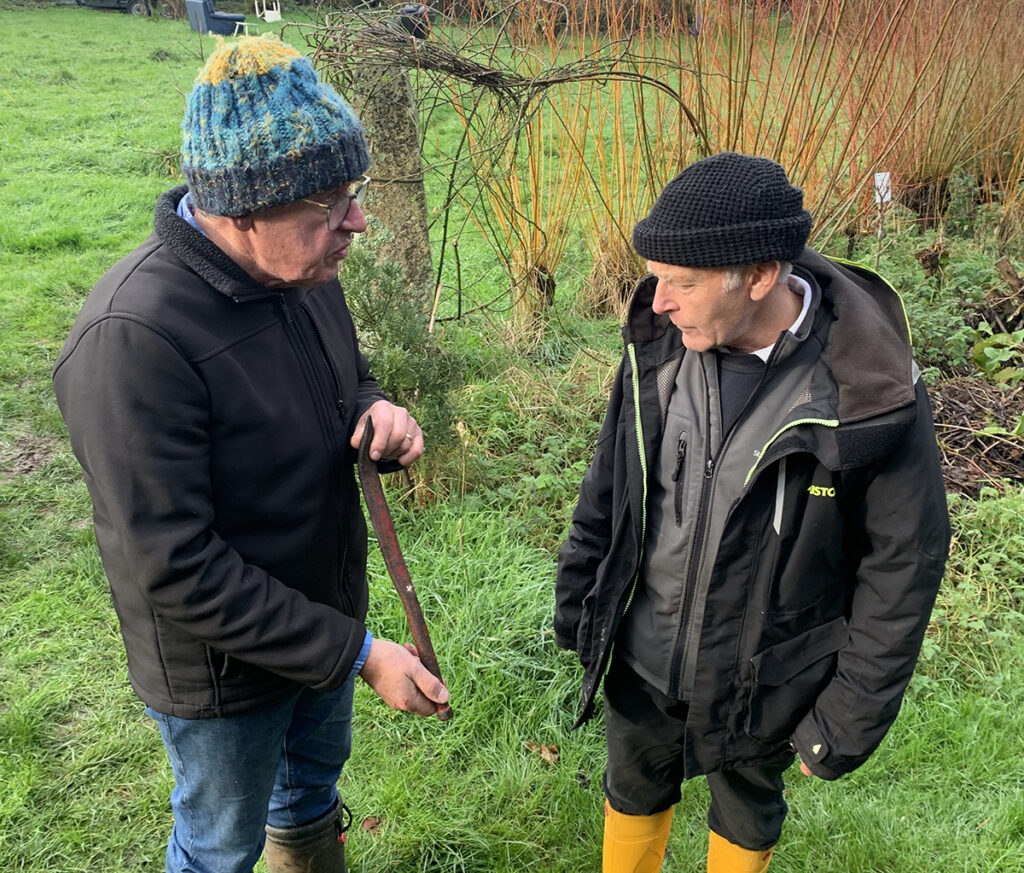 Having a go at making a withy pot - Storylines